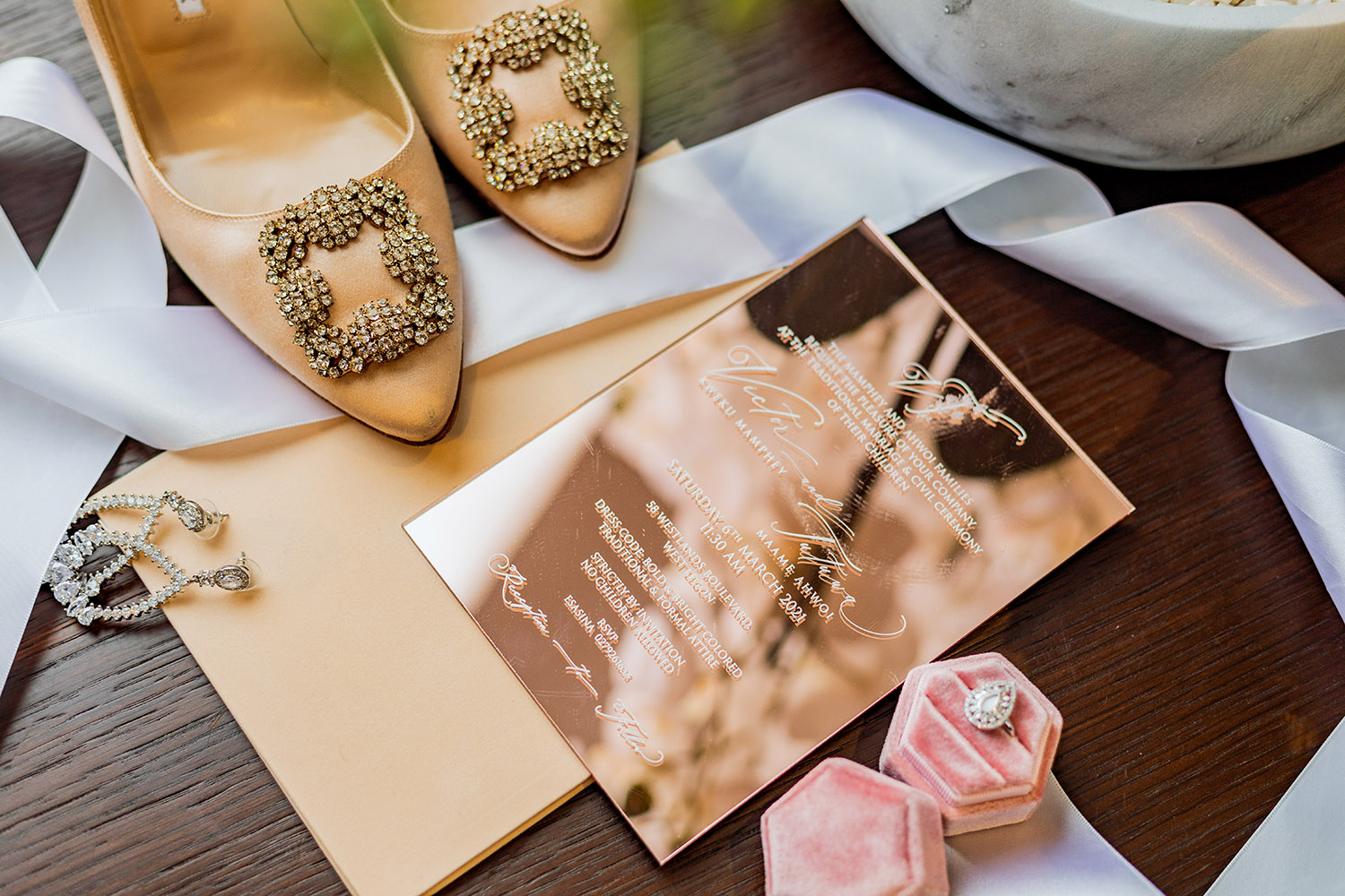 V + N Acrylic Suite – AD Gallery