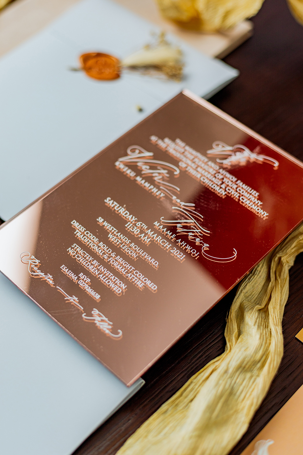 V + N Acrylic Suite – AD Gallery